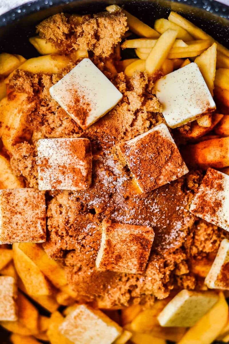 Perfect Caramel Apple Pie Filling Recipe | Get On My Plate